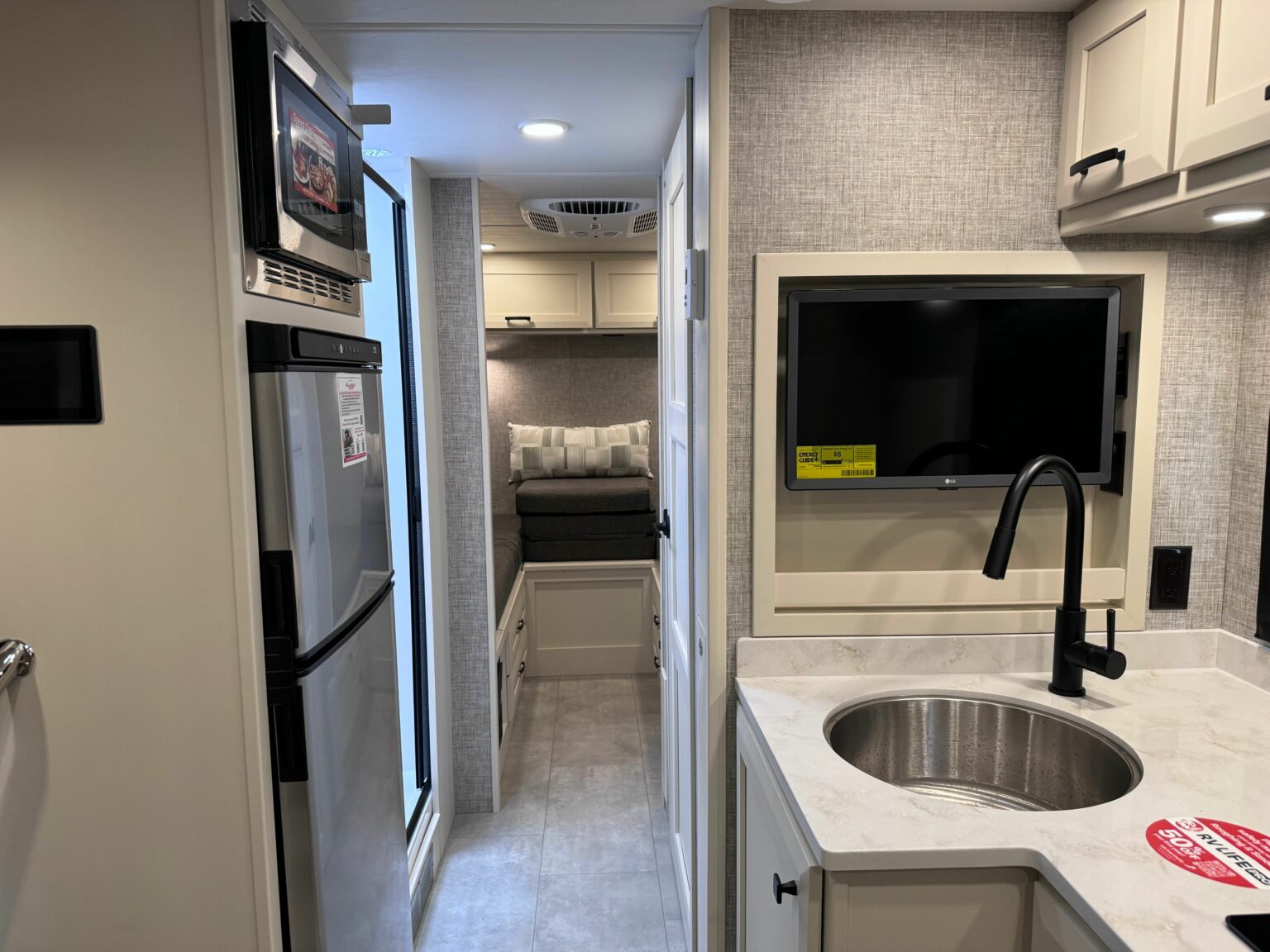2025 Midas 24 BT Floor Plan Spotlight - Tiffin Motorhomes